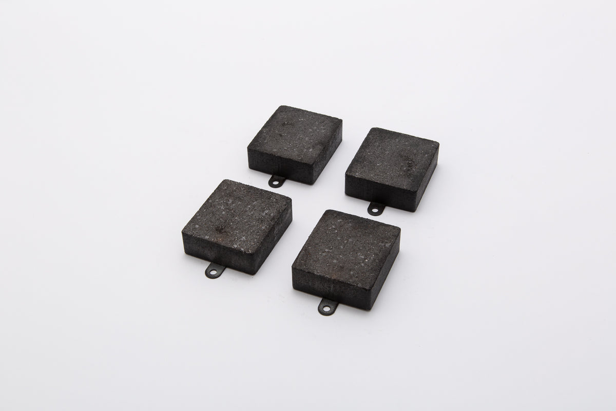 Aston Martin DB4 Front brake pads 2"1/8 - 1/4 hole. – Aston Engineering